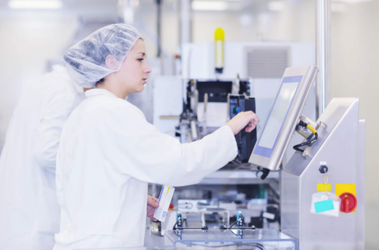 Top Benefits of Robotic Laboratory Automation Systems